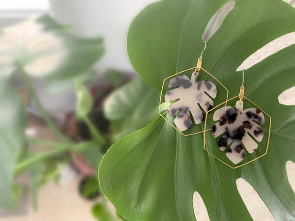 Monstera Leaf Earrings – Tortoise Shell Hoop Earrings for Plant Lovers ...